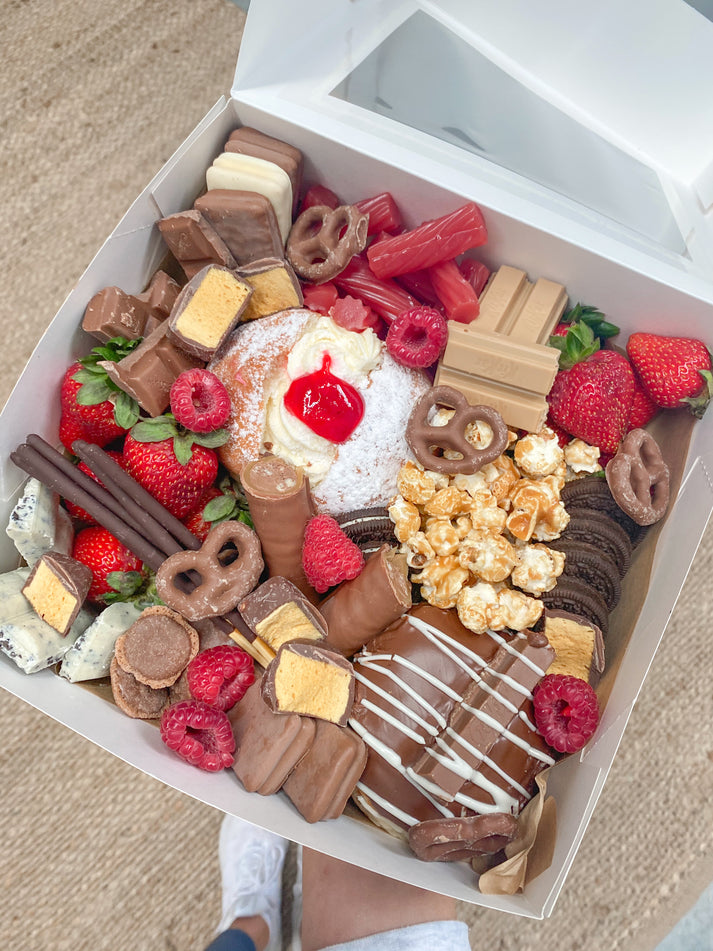 Sweet Tooth box – Platter&Boe